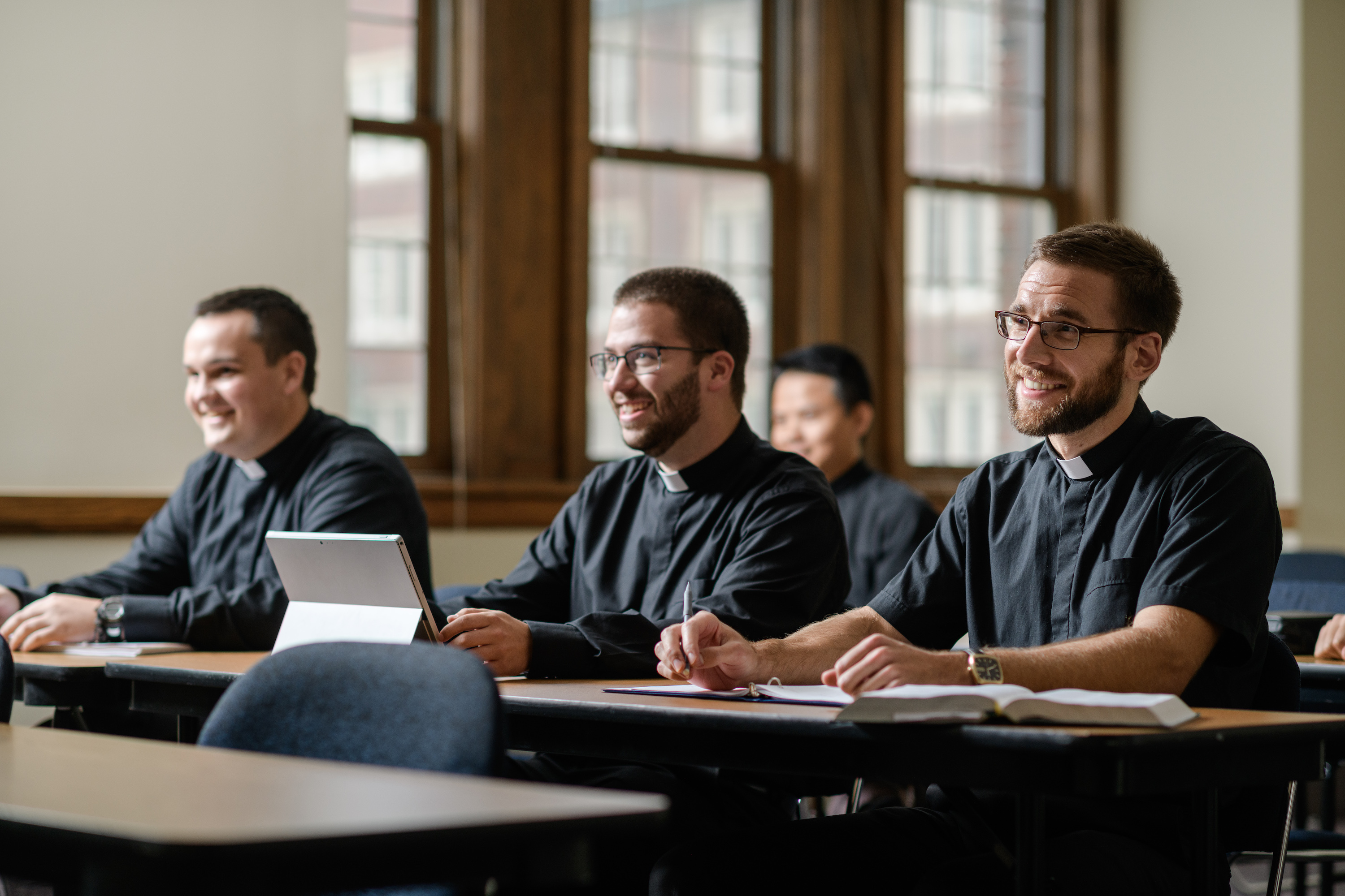 Support the Formation of Leaders who will Journey with the Faithful